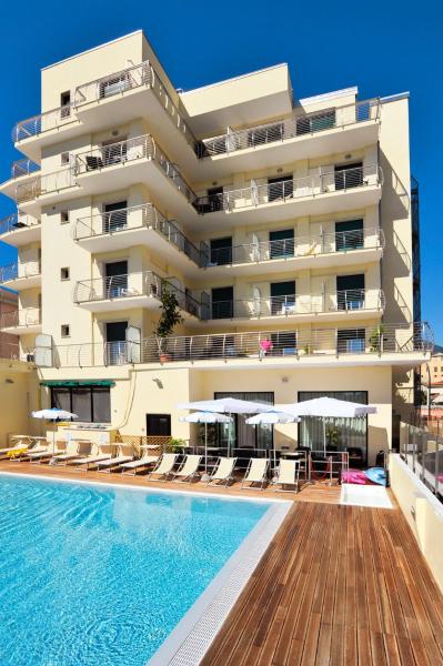 Riviera Palace Residence - Loano