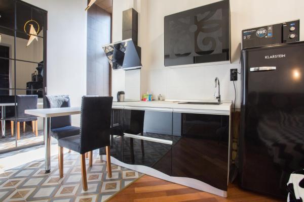 Апартаменти-студіо біля Оперного театру - Kharkiv