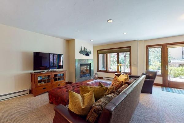 Lion Square Lodge North 194 - Vail, CO