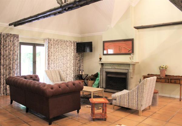 Mount Shekinah Country Hotel - Mooi River