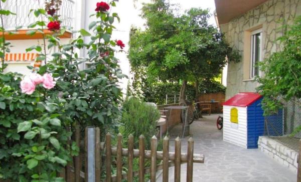 Appartamento Al Piano Terra A Gabbice Mare Per Grande Compania - Gabicce Mare