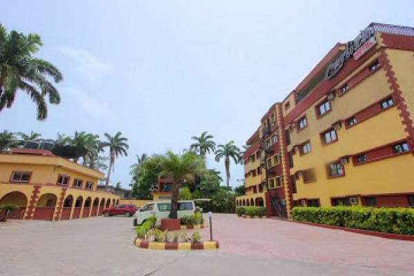 Carliza Hotel - Guest Room - Lagos