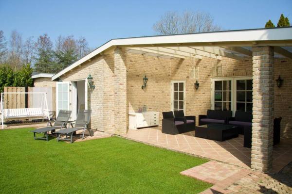 Bungalow Between Amsterdam And Haarlem With Sauna - Hoofddorp