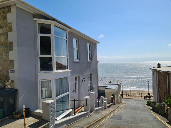 Beautiful Seaside Apartment With Parking - Shanklin