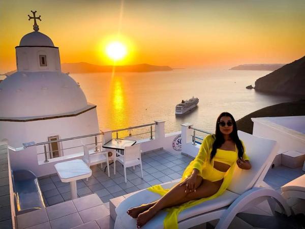 Sofi Rooms - Santorini