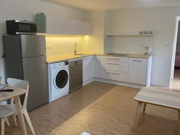 Red Travel Apartment - Czechia