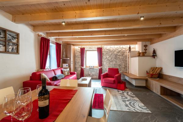 Ciasa Sas Da Le Doudesc - Pozza di Fassa
