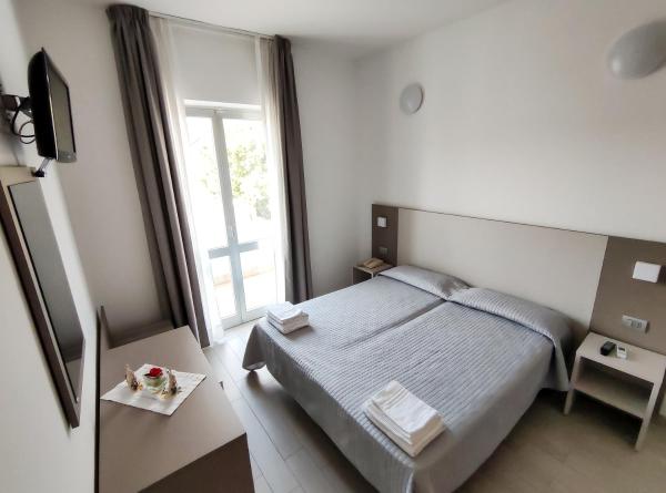 Hotel Capitano - Alba Adriatica