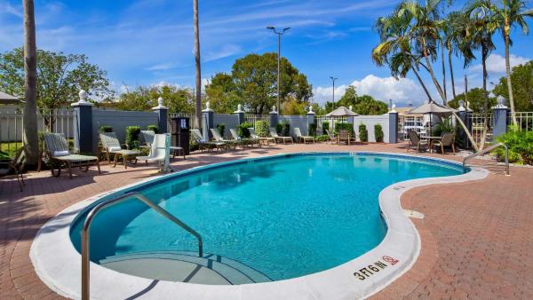 Best Western Fort Myers Inn And Suites - Fort Myers, FL