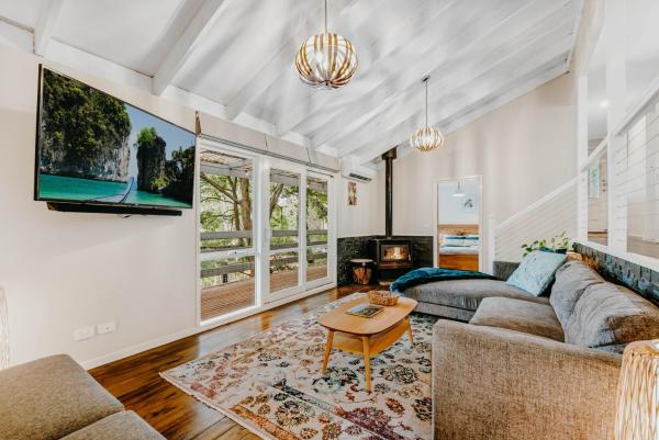Steep Creek Retreat - Melbourne