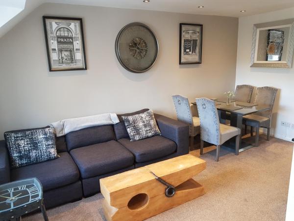 Bowness On Windermere, Lovely Apartment For 4 With Parking - Ambleside