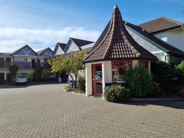 Amross Court - West Coast