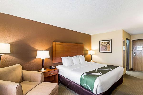 Quality Inn Sheboygan North I-43 - Sheboygan, WI