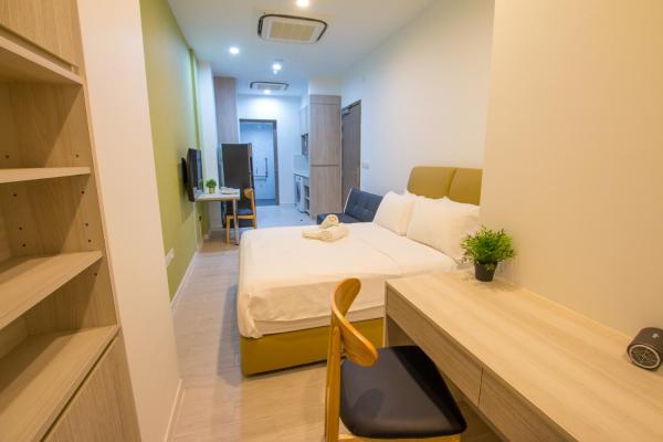 Cantonment Serviced Apartment - Bukit Batok