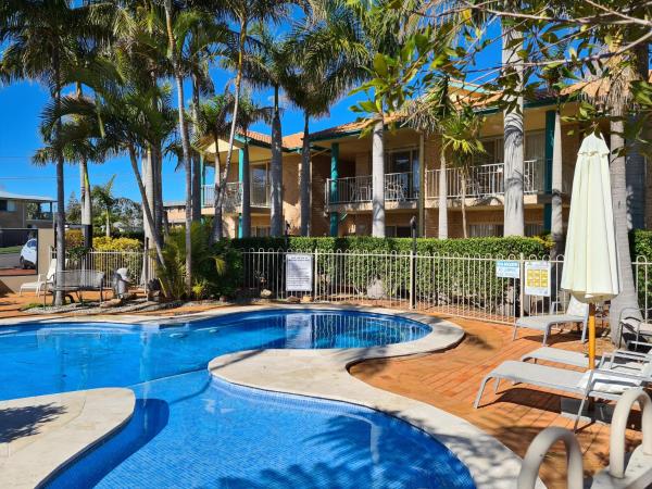 Beaches Serviced Apartments - Shoal Bay