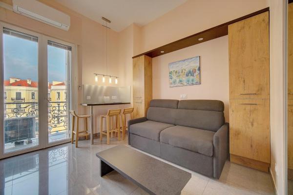 Immogroom- Sublime Studio With Terrace- Close Shopsbar - Cannes