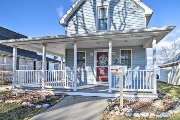 Downtown Boyne City Home, Walk To Lake Charlevoix! - Michigan