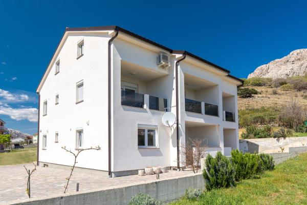 Apartments Augustinovic - Baška