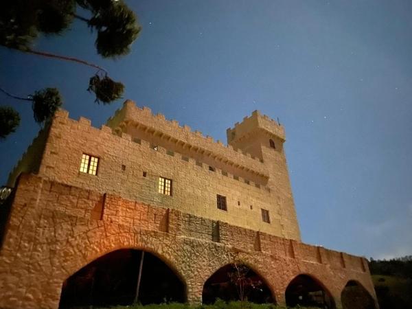 Hotel Fazenda Castelo Santa Clara - Cruzeiro