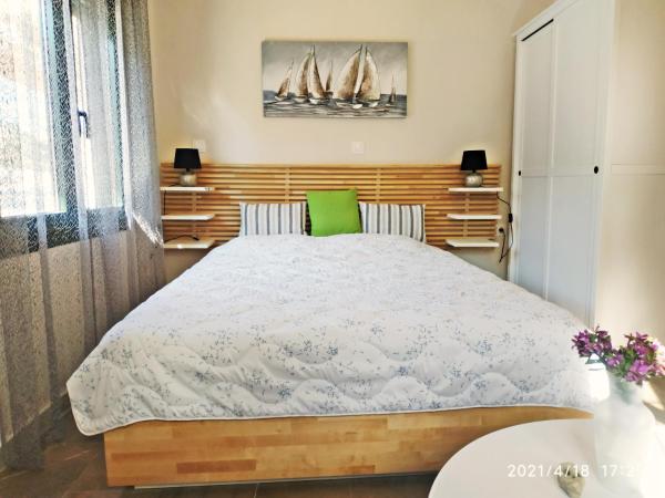 Old Harbour Apartments By Corfuescapes - Paxos
