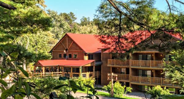 Meadowbrook Resort - Wisconsin Dells, WI