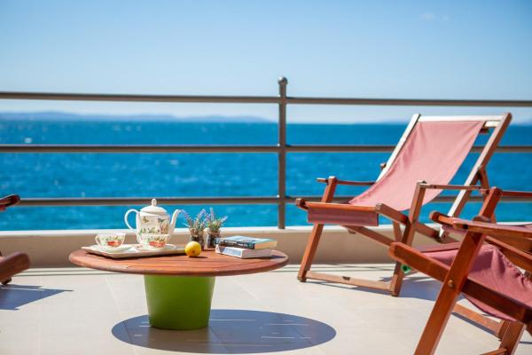 Blue Lagoon Beach Apartments - Supetar