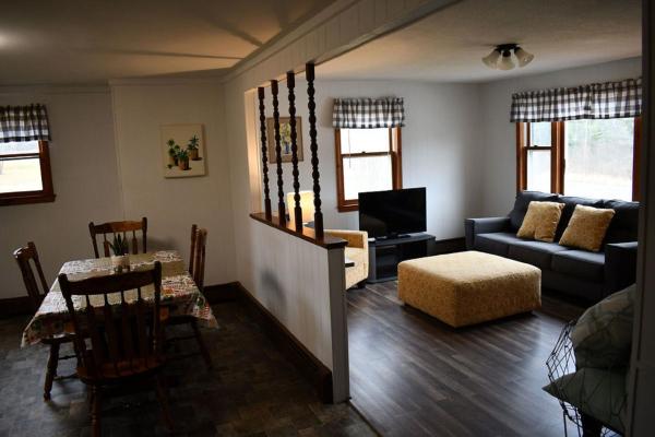Brook Road Condo - Neuengland