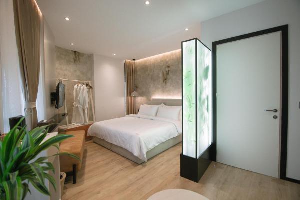 Boulevard Boutique Aparthotel - Dardhe