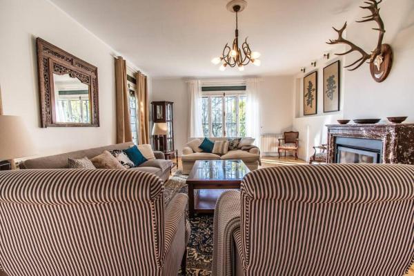 Preciosa Villa De Campo / Wonderful Country Villa - El Molar