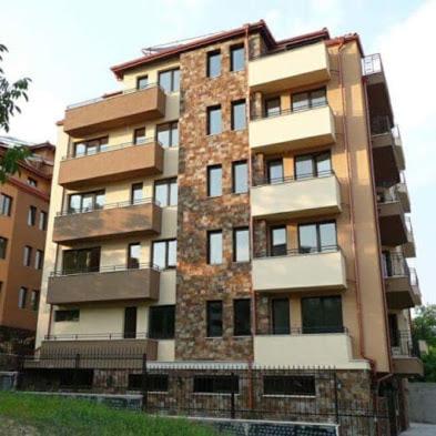 Апартаменти Елеганс - Sandanski