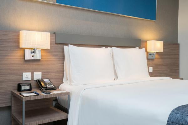 Holiday Inn Express Bangkok Sathorn By Ihg - Bangkok
