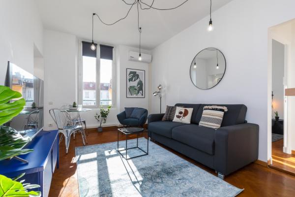 7 Medecin - Place Massena - Central 2p - Lumineux - Climatise - Villefranche-sur-Mer