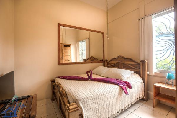 Casa Pan Dulce Minutes Away From Town - Limon