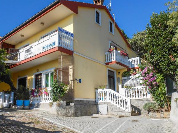Apartments Vladislav - Opatija