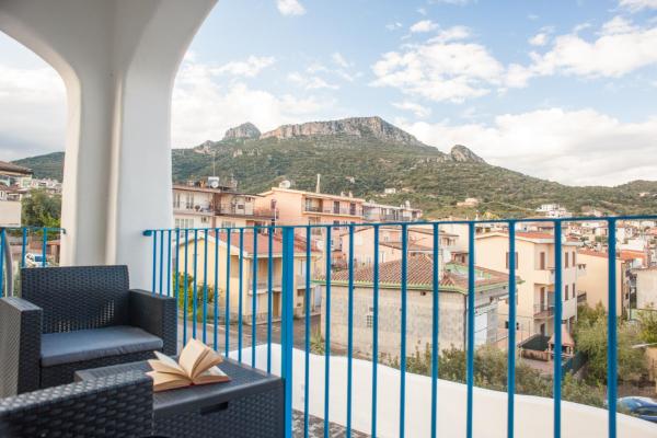 White & Blue - Santa Maria Navarrese