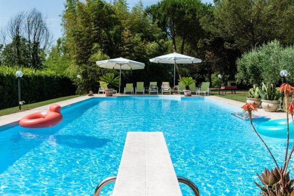Charming Villa In Pisa With Terrace And Shared Pool. - Pise