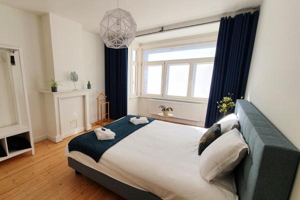 Trendy, Authentieke Woning Met Groot Terras En Tuin - Bruges