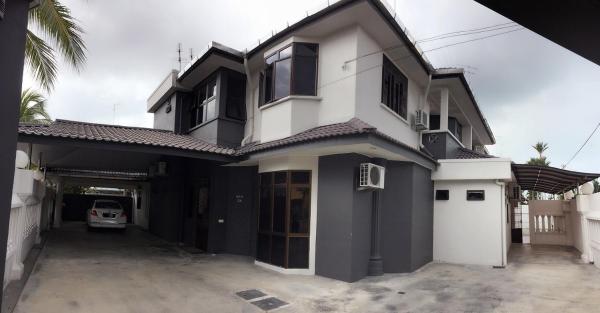 Homestay Muar - Muar
