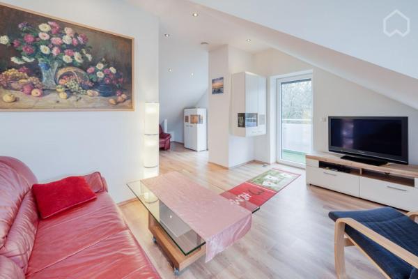 Moderne , Helle Ferienwohnung Mit Balkon In Munchen - München