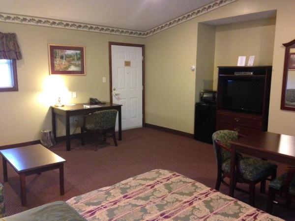 Fred's Inn Restaurant & Lodging - Norwich, NY