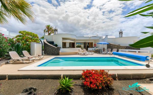 Exceptional 3-bed Villa Private Pool And Jacuzzi - Playa Blanca, España