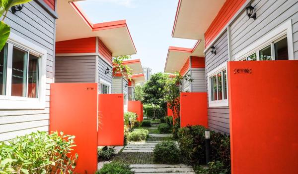 โรงแรมบ้านเพิ่มสุข อิมแพ็ค เมืองทอง - Pak Kret
