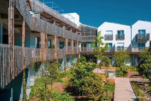 Athome Residence Et Spa - La Rochelle