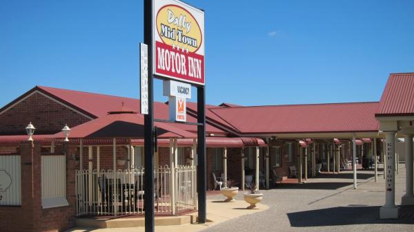 Dalby Mid Town Motor Inn - 달비