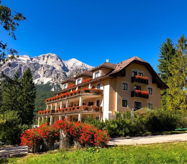 Boutique Hotel Villa Blu Cortina D'ampezzo - San Vito di Cadore