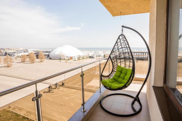 Summerland Sea-view Luxury Apartment - Constanța