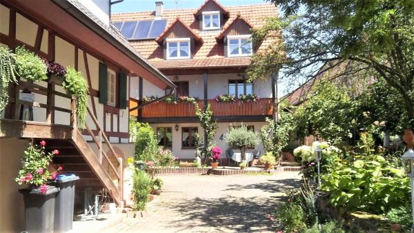 Galerie Ueber Den Gaerten - Rust