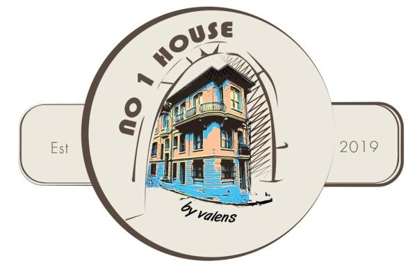 No 1 House By Valence - Balat