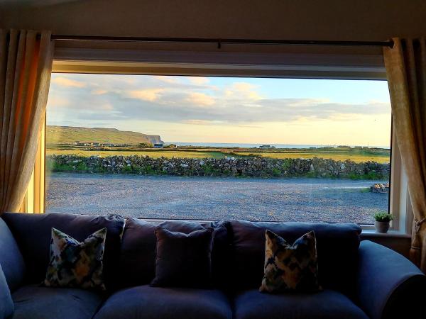 Cliffs View Self Catering @ Limestone Lodge - Lisdoonvarna