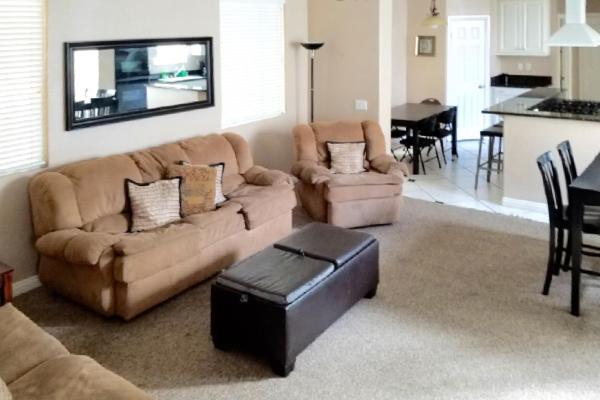 668 N Cleveland St - Oceanside, CA